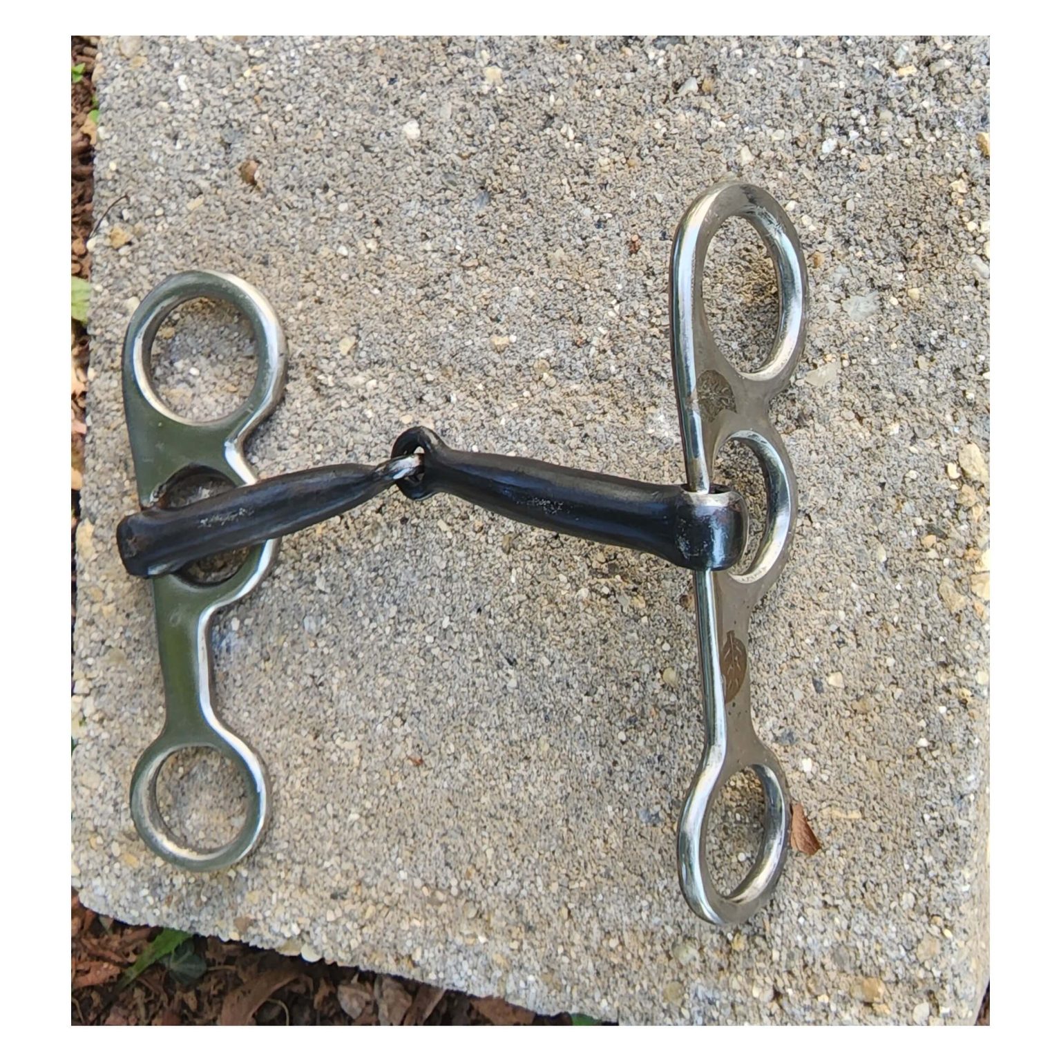 5" Wide black steel broken with Stainless Steel Shanks ⋆ Saddles N Such ...