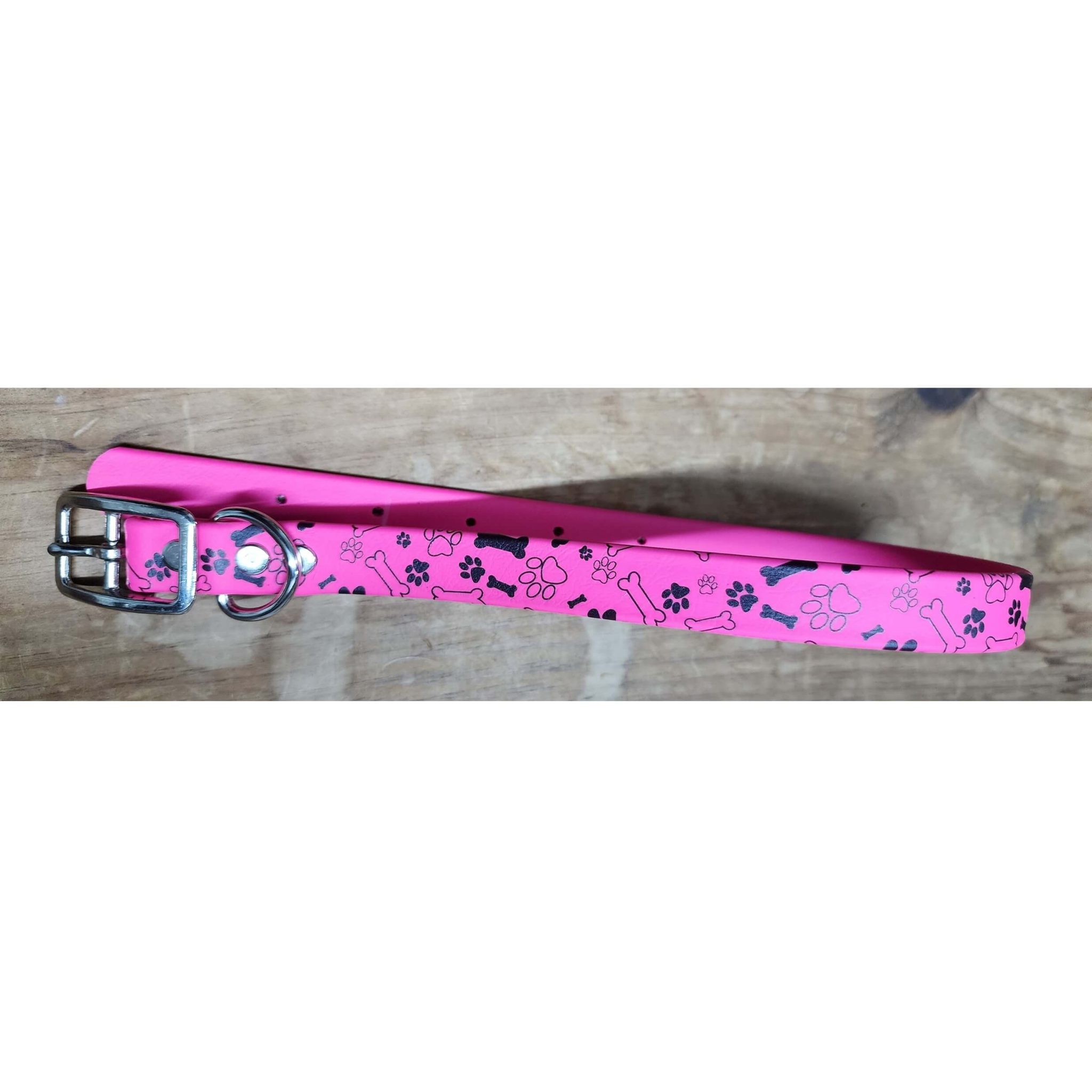 Pink Biothane Dog Collar with Paws & Dog Bone ⋆ Saddles N Such | SMC
