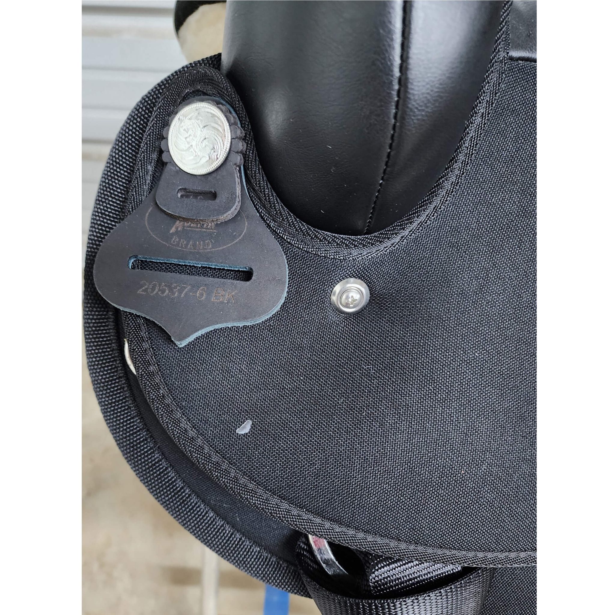 16" Black Abetta Gaited Comfort Trail Saddle ⋆ Saddles N Such | SMC